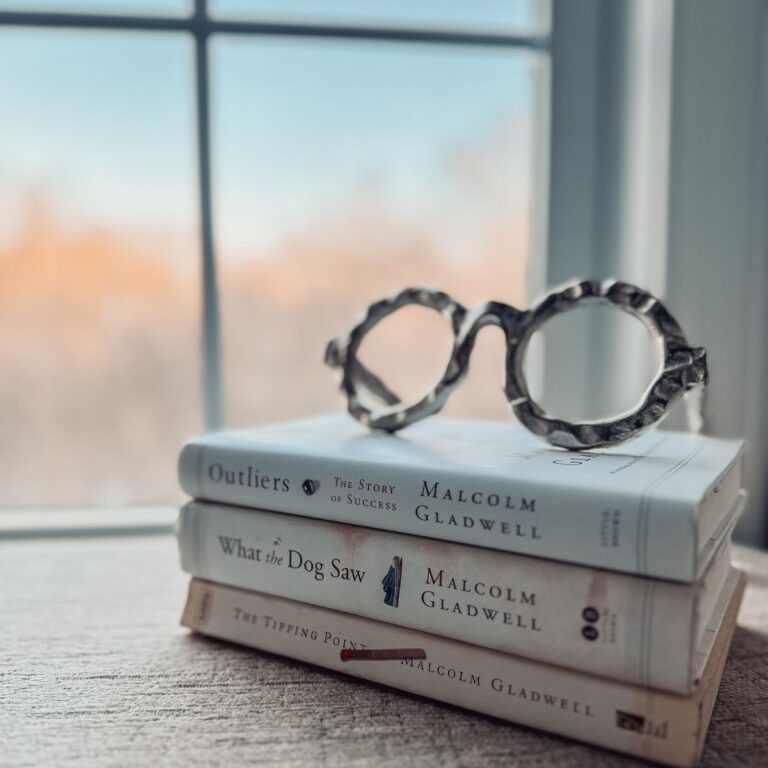 How to Read Malcolm Gladwell Books in Order