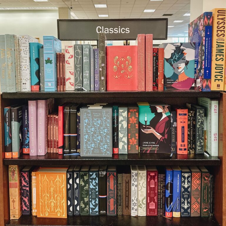 25 Best Easy to Read Classics for Beginners 2025